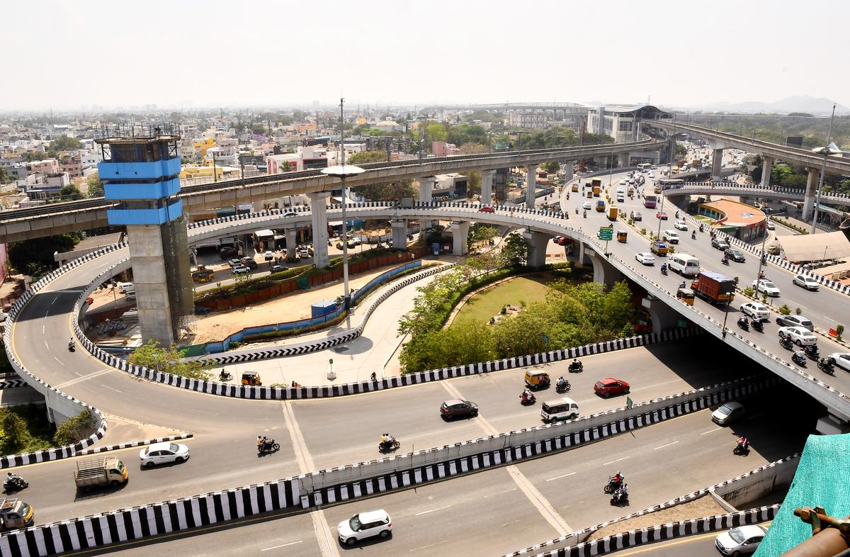 Towering above Kathipara flyover at 108 feet, work on to build the tallest pillar in Chennai ...